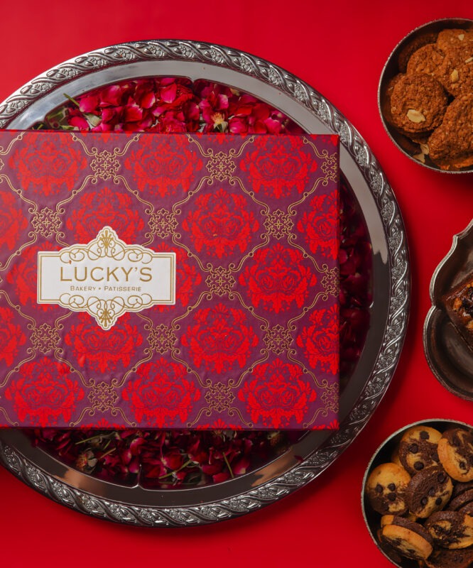 Gift Combo Box (Red) - Luckys Bakery